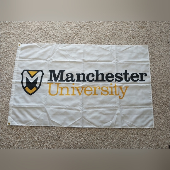 Other | New Manchester University 3x5 Flag | Poshmark